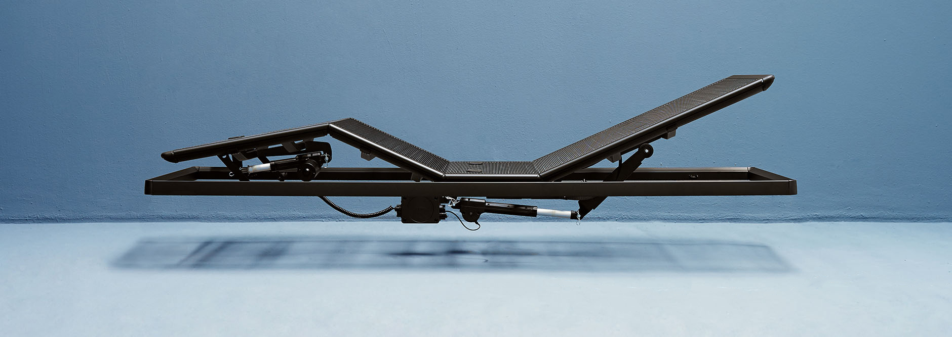 Auping Electric Adjustable Bed Base - 2M - Boris Arcidiacono