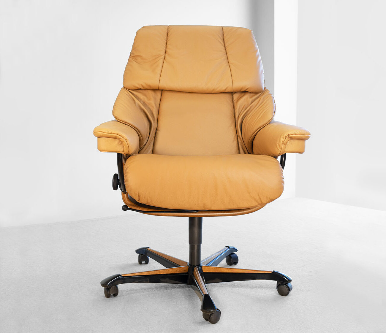 Stressless Reno Home Office Chair - Boris Arcidiacono